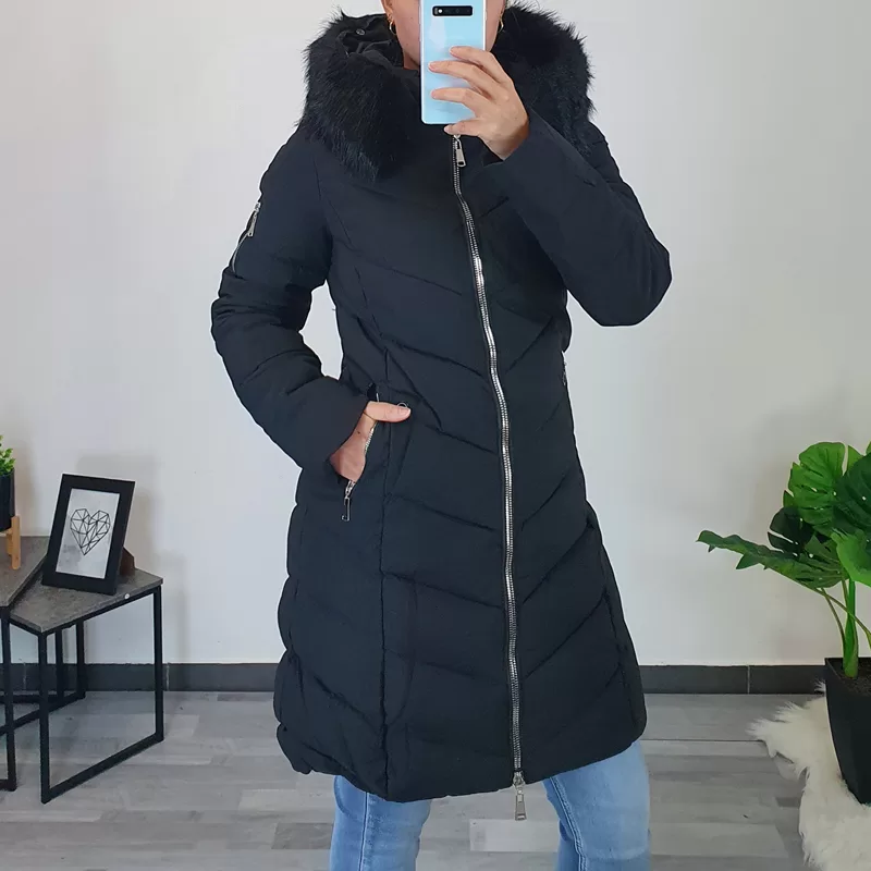 PLAŠČ P22-6662 ČRNA - Opsy.si